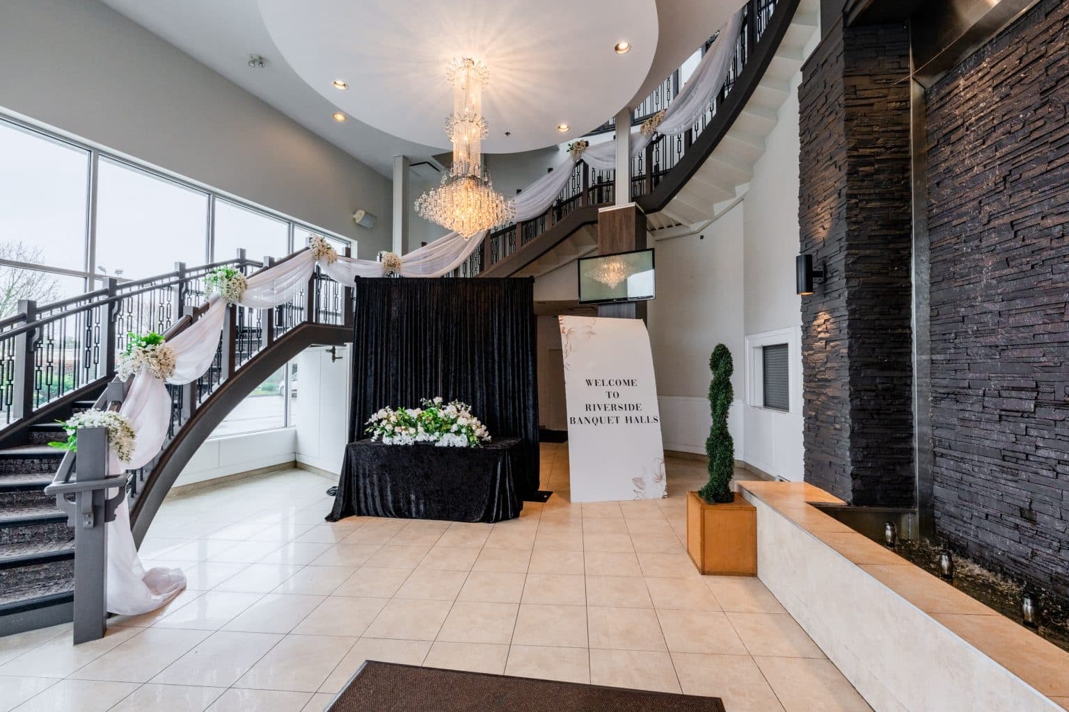 Riverside Grand – Lobby & Stairs 2 | Riverside Banquet Halls